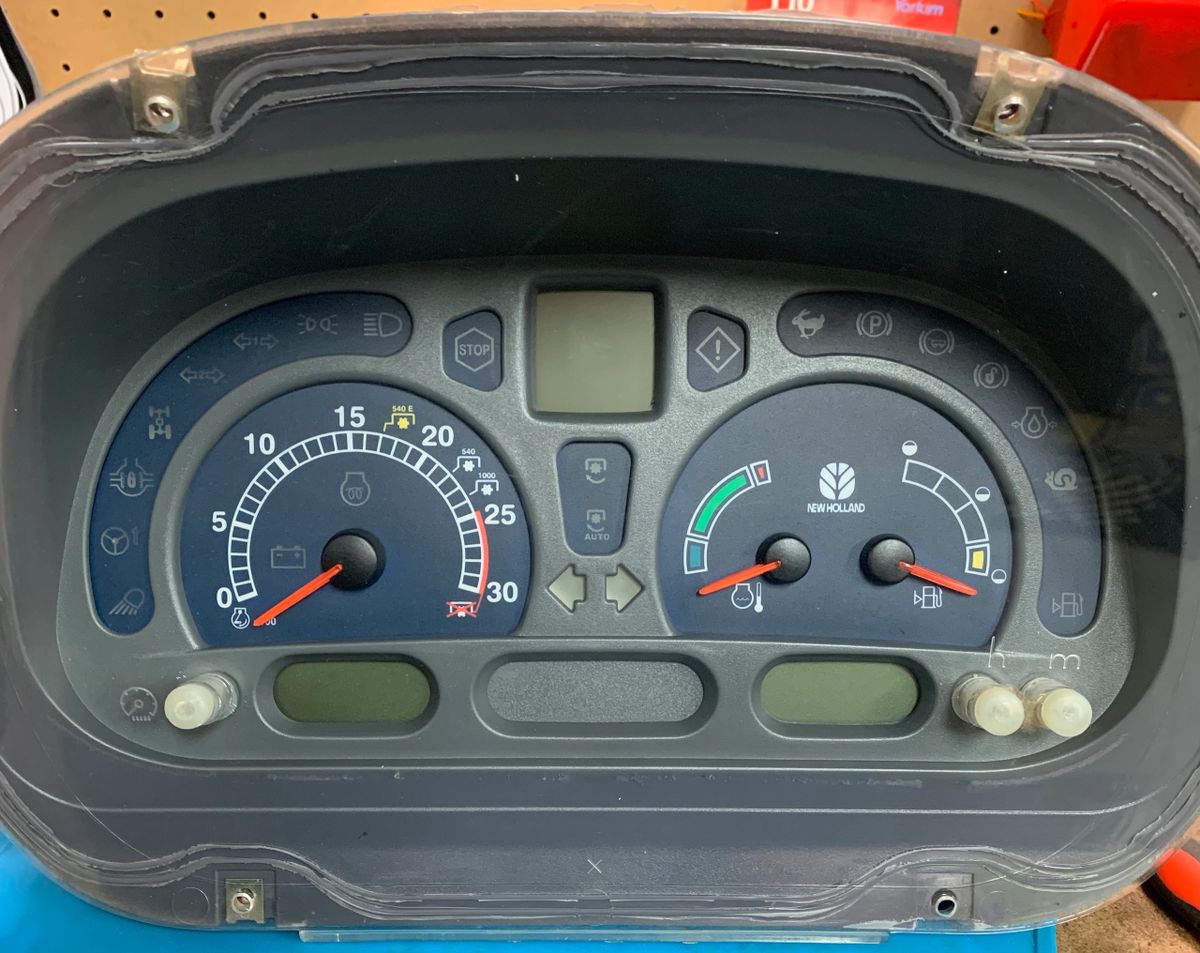 New Holland TS100a, TL90A repair service