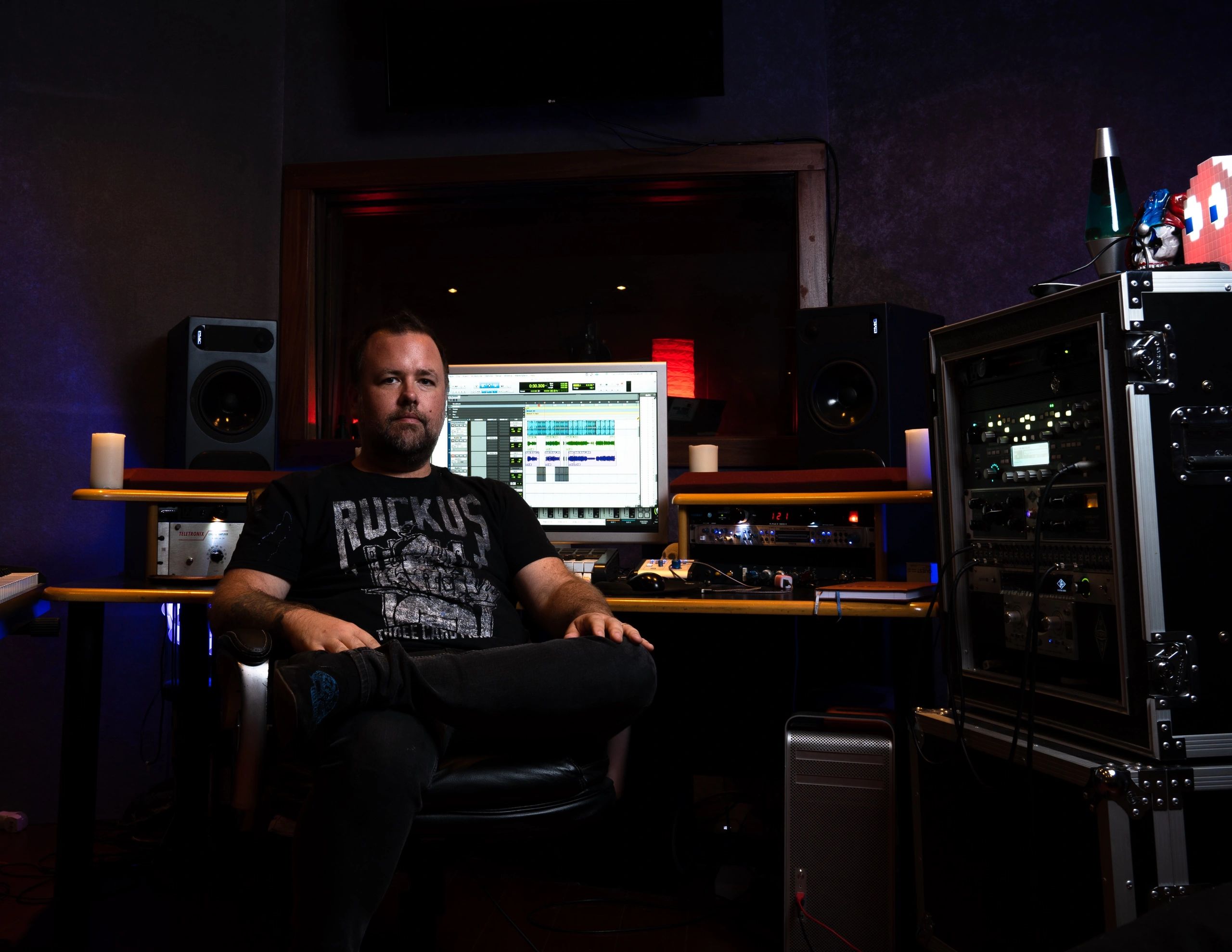 A Lee Miles Production