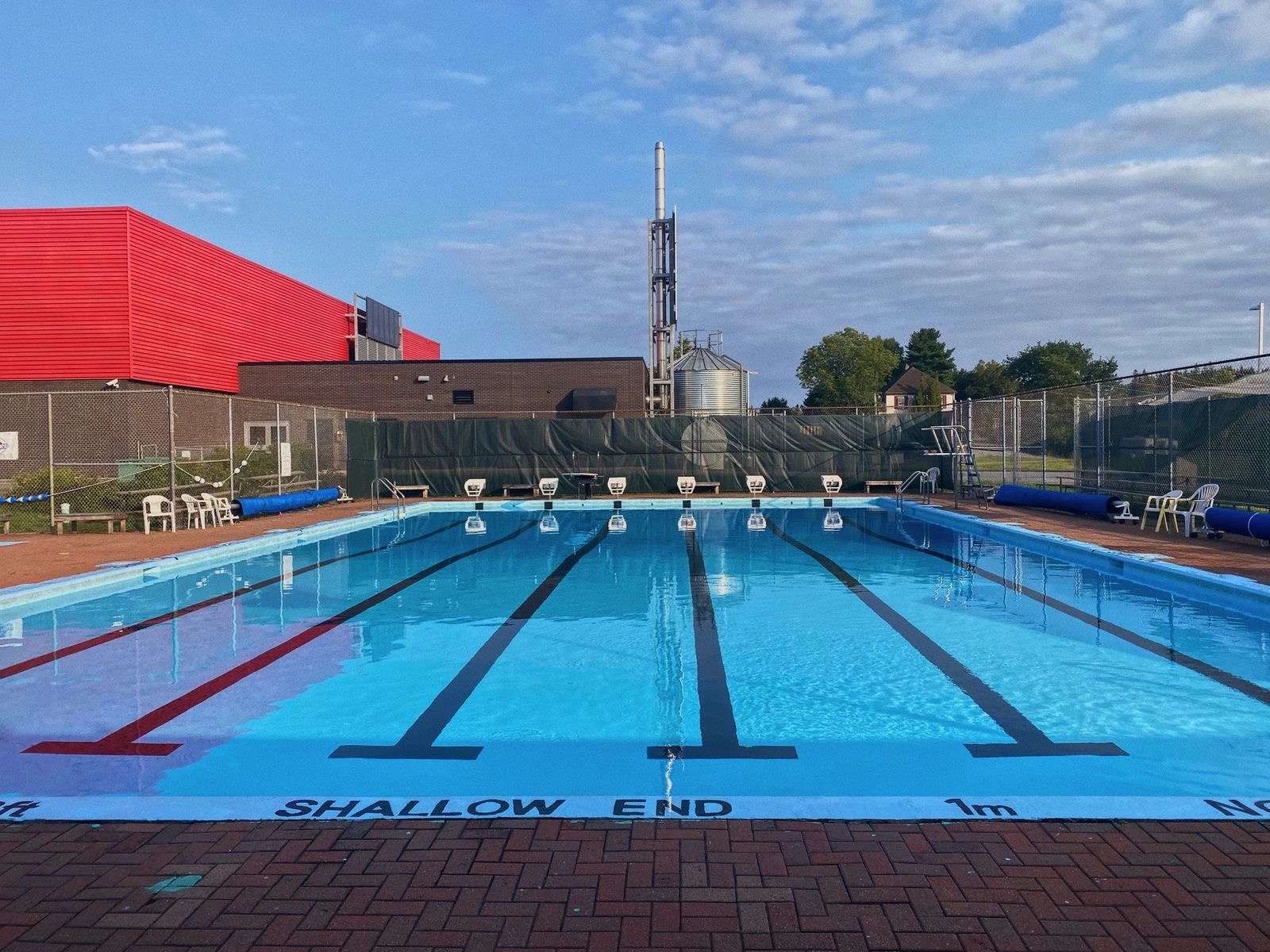 Lunenburg and District Swimming Pool - Home