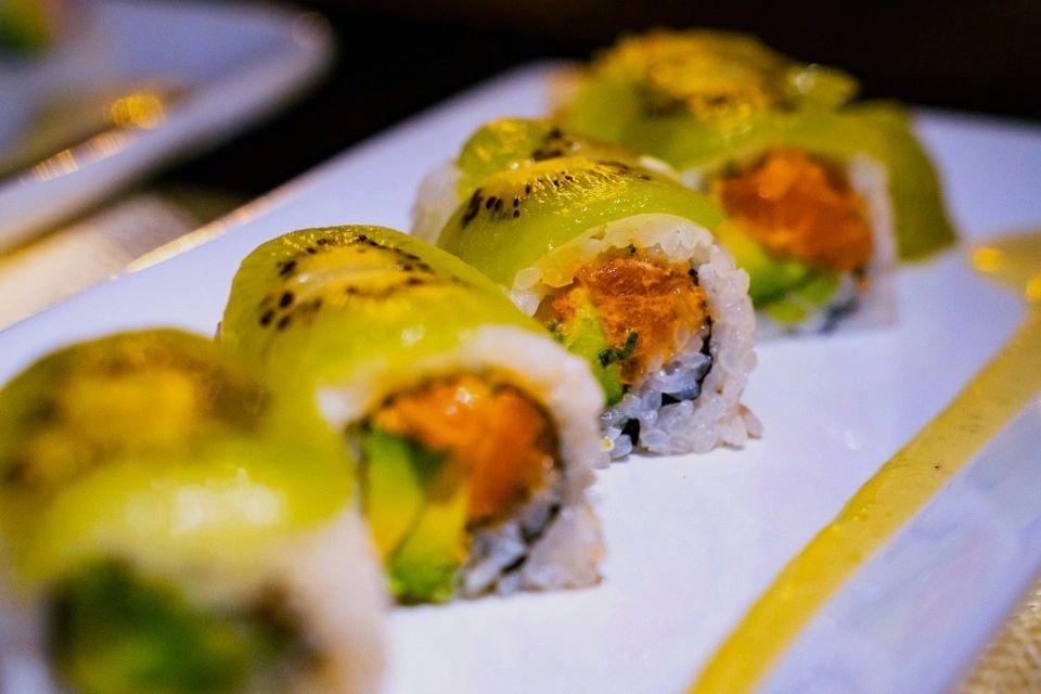 Rose & Ivy - Downtown Restaurant, Steak. Sushi. Cocktails.