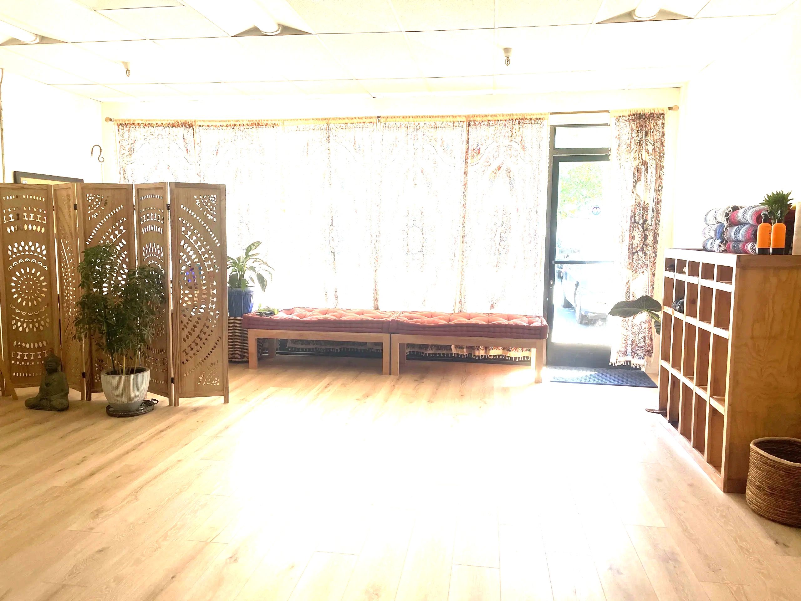 The Zen Den - Home