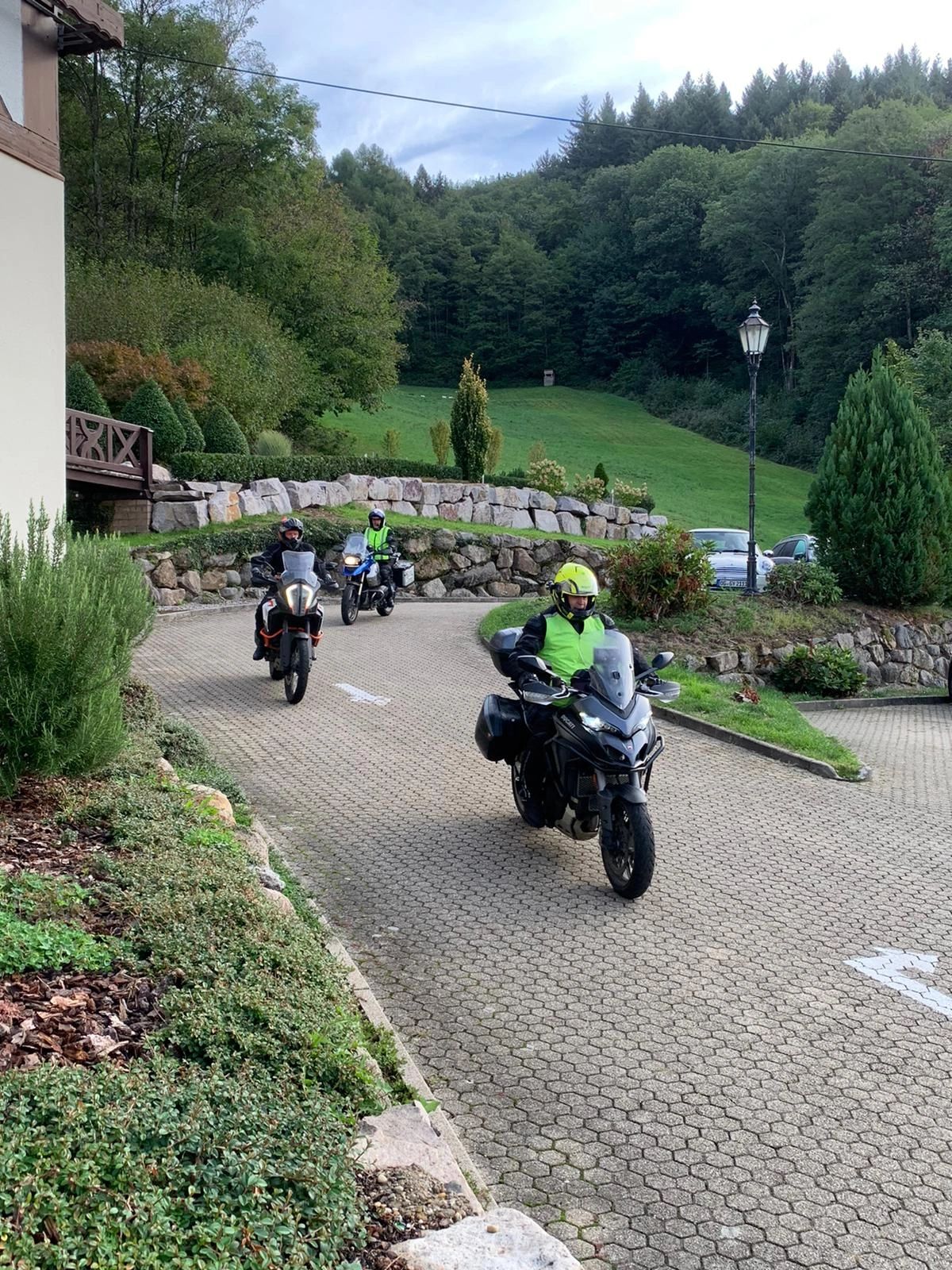 Advanced Rider Training - MCMotorcycling