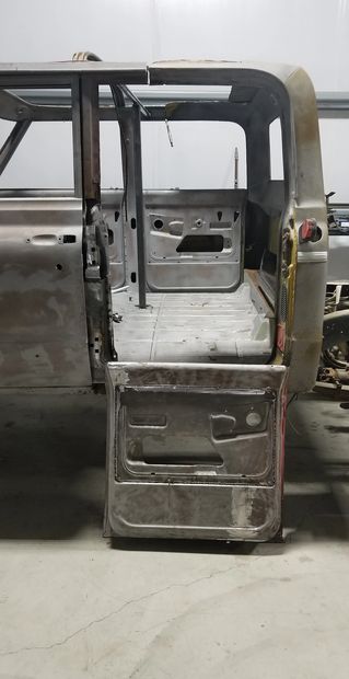 Crew Cab - Cabs | C10 Crew Cab