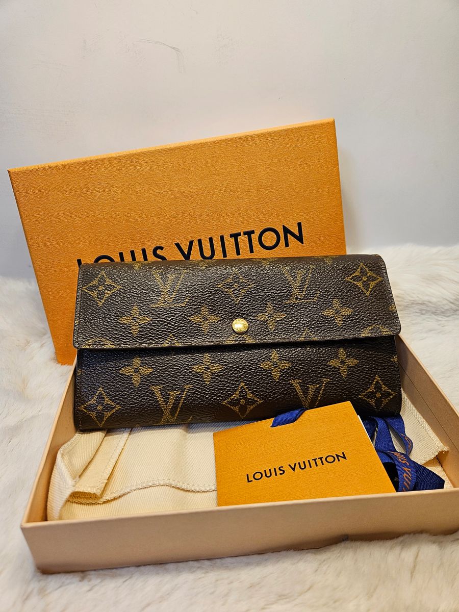 LV Sarah Monogram Wallet