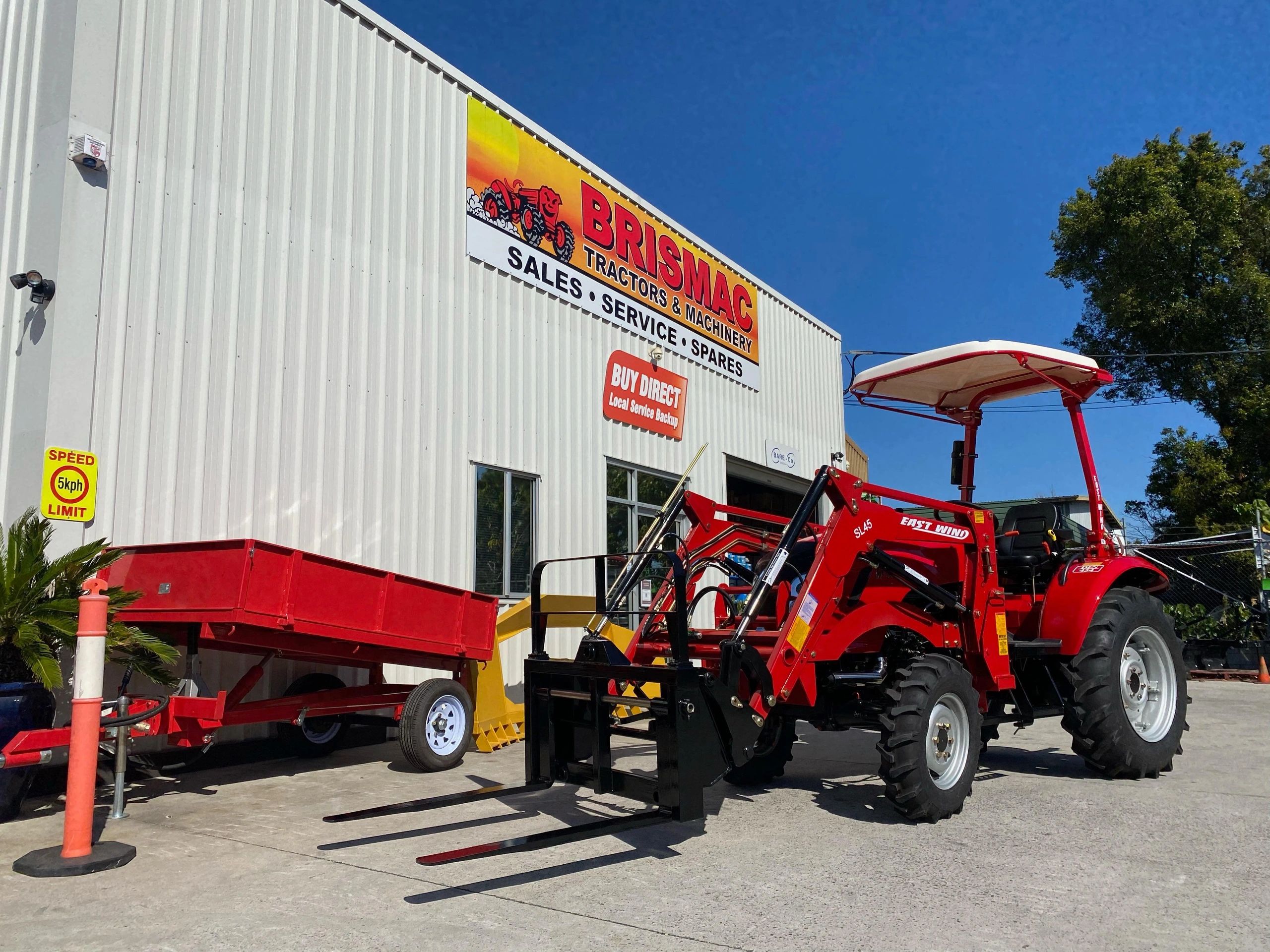 BK215 BACKHOE | Brismac