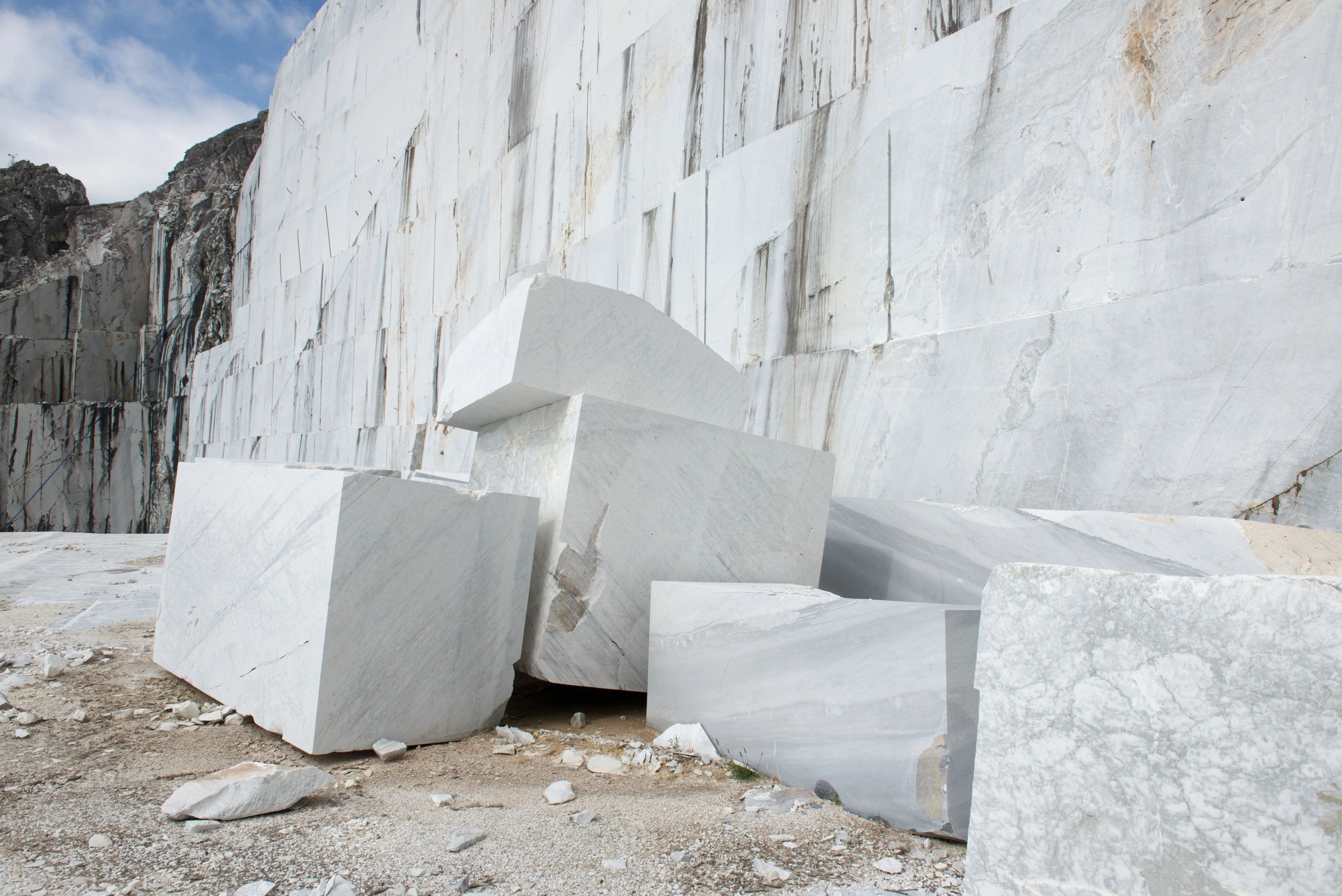 The Process for Obtaining Natural Stone