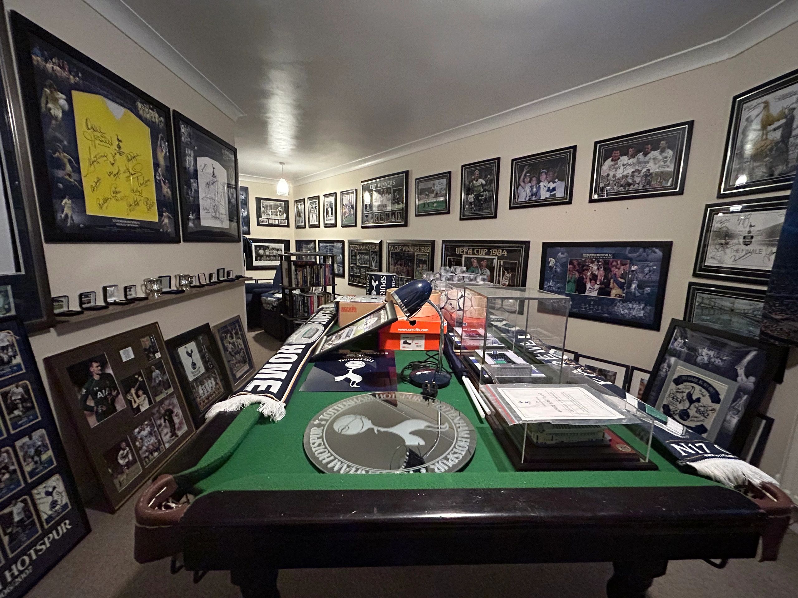 Contact Us | No 1 THFC Memorabilia