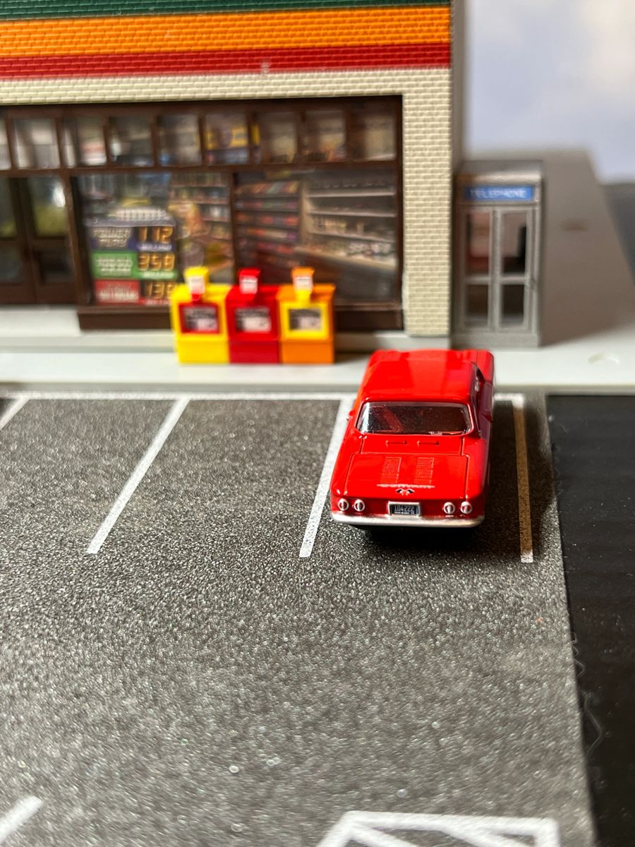 HO Scale Newspaper Machine (3)