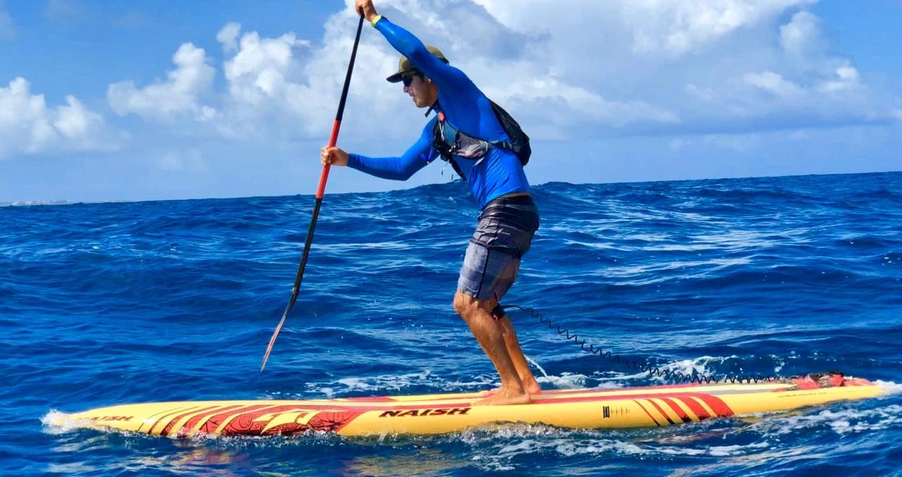 Cómo agacharse y cargar algo correctamente / olivier calderón ...