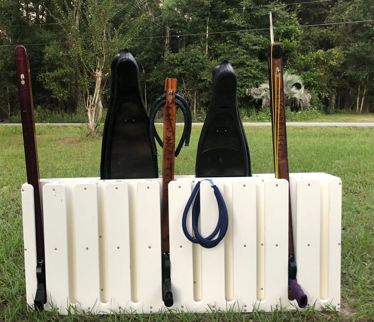PVC Speargun Rack / holder for 10 spearguns With Pockets For Fins And ...