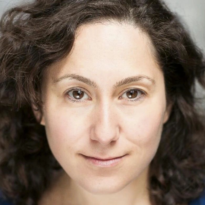 Experienced mentor, trainer and actor joins WizeUp team