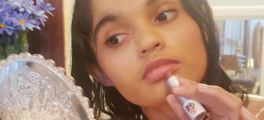 Mimi A La Mode Shower Caps for glamorous bathing.