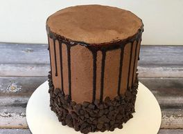 Ady Cakes - Signature Cakes, Signature Cakes, Custom Cakes, Bakery ...