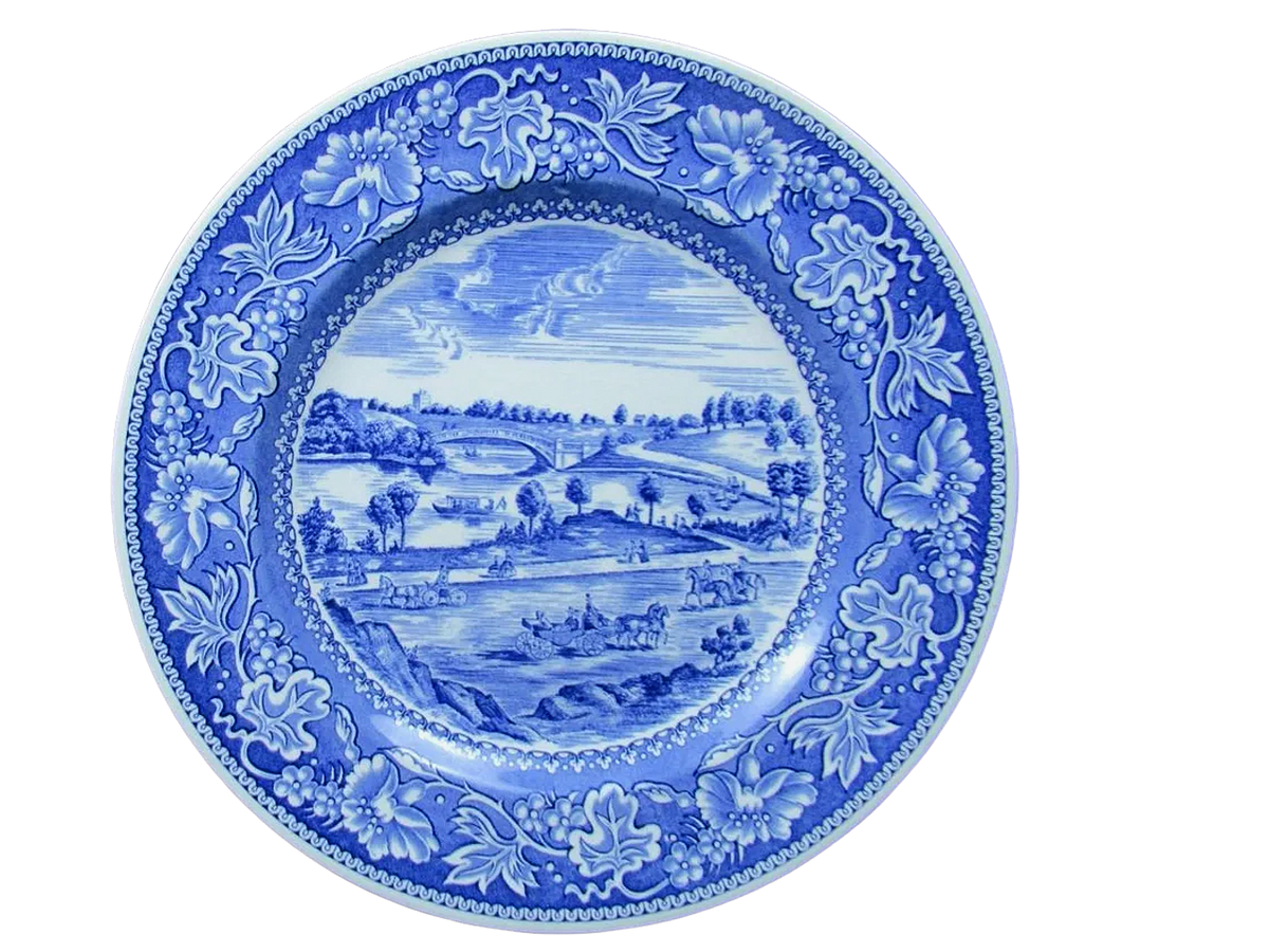 1938 Wedgwood Etruria England "Iron Bridge Central Park" 10 3/8" Plate