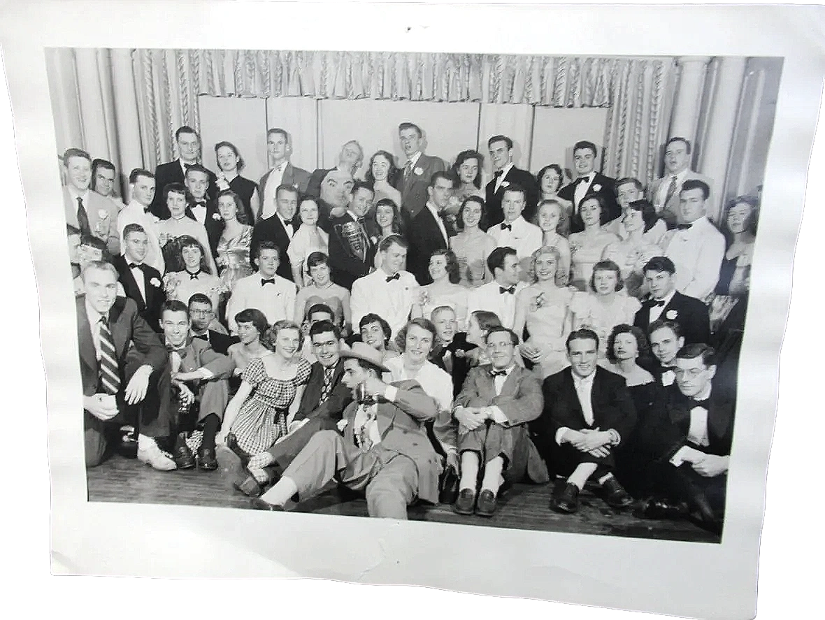 1950 Cornell University Spring Weekend Class Photograph