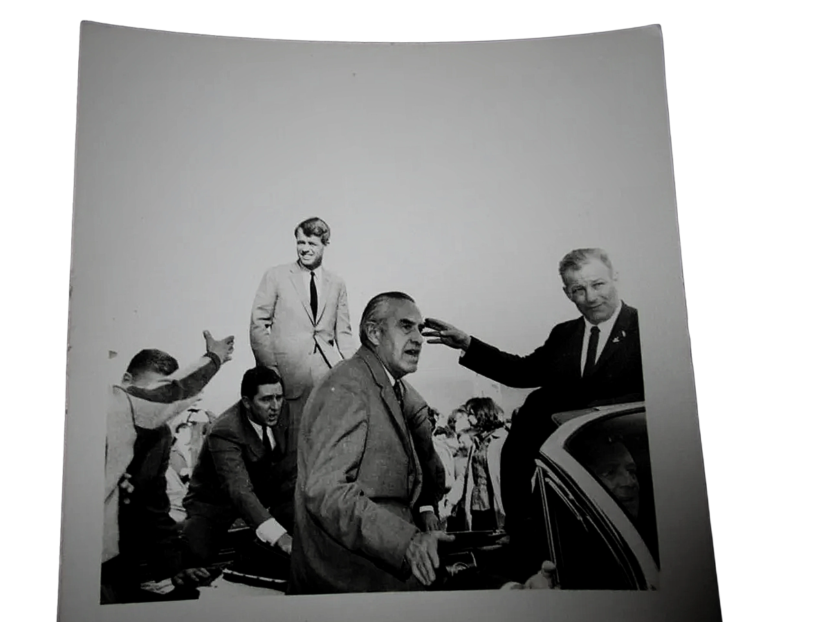Robert Kennedy Original Photograph 1964 Senate Race Campaign Stop ...