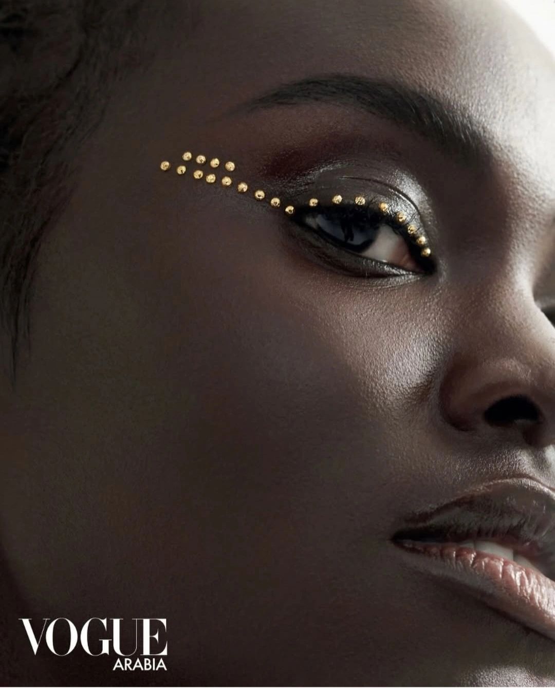 AYAK AKON | Iconique Management