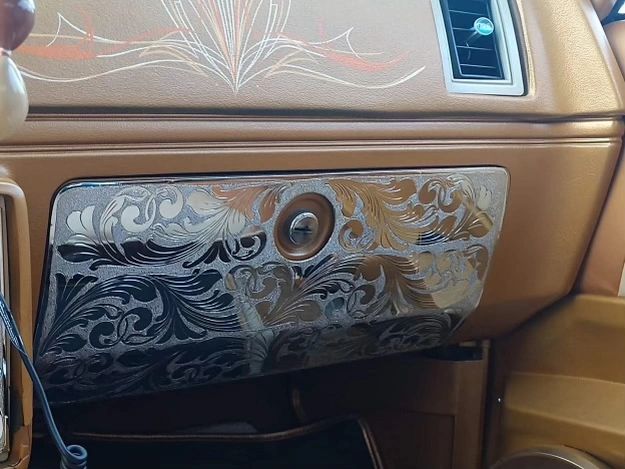 G Body Glove Box Cover