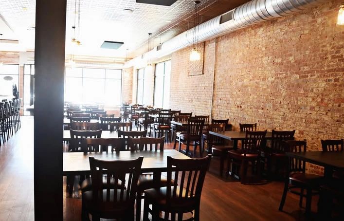 Duke's Kitchen + Taphouse
