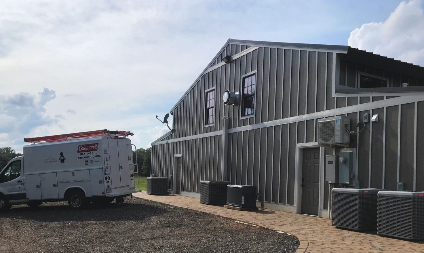 Lee Commercial Services