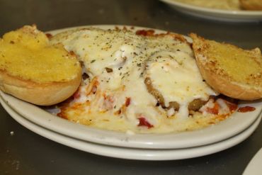 Lil Capone's Bar & Grill - PIzza & Pasta, Italian