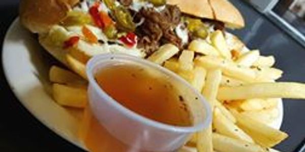 Lil Capone's Bar & Grill - online | Lil Capone's Bar & Grill