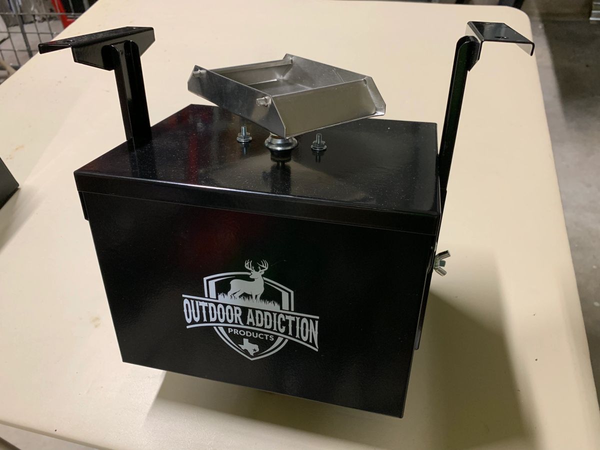 12-volt control unit with digital timer, motor and gate plate spinner