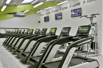Unit 24 Fitness Centre - Gym - Aldershot, England