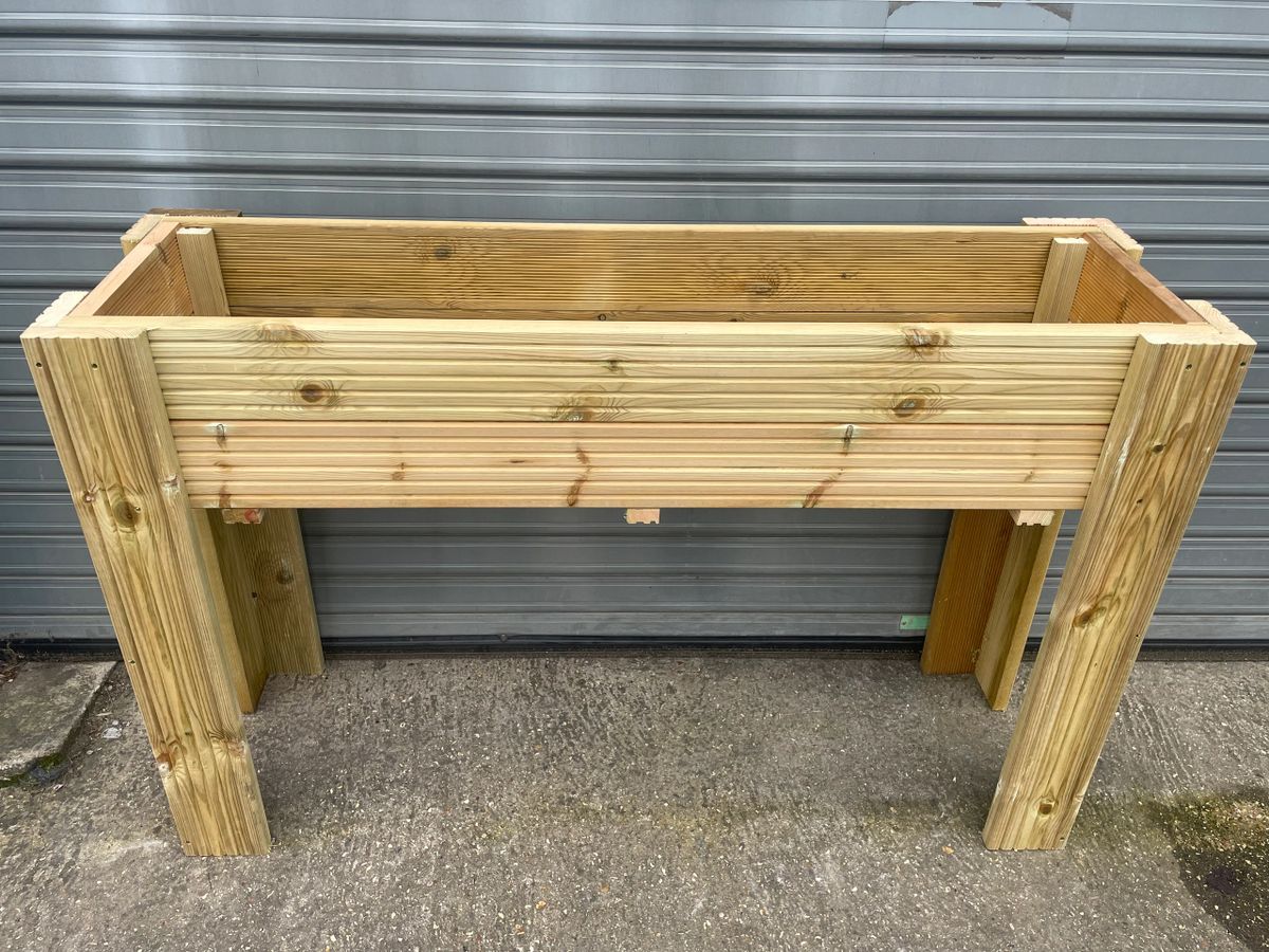 1500mm Wide x 1m Tall Decking Trough