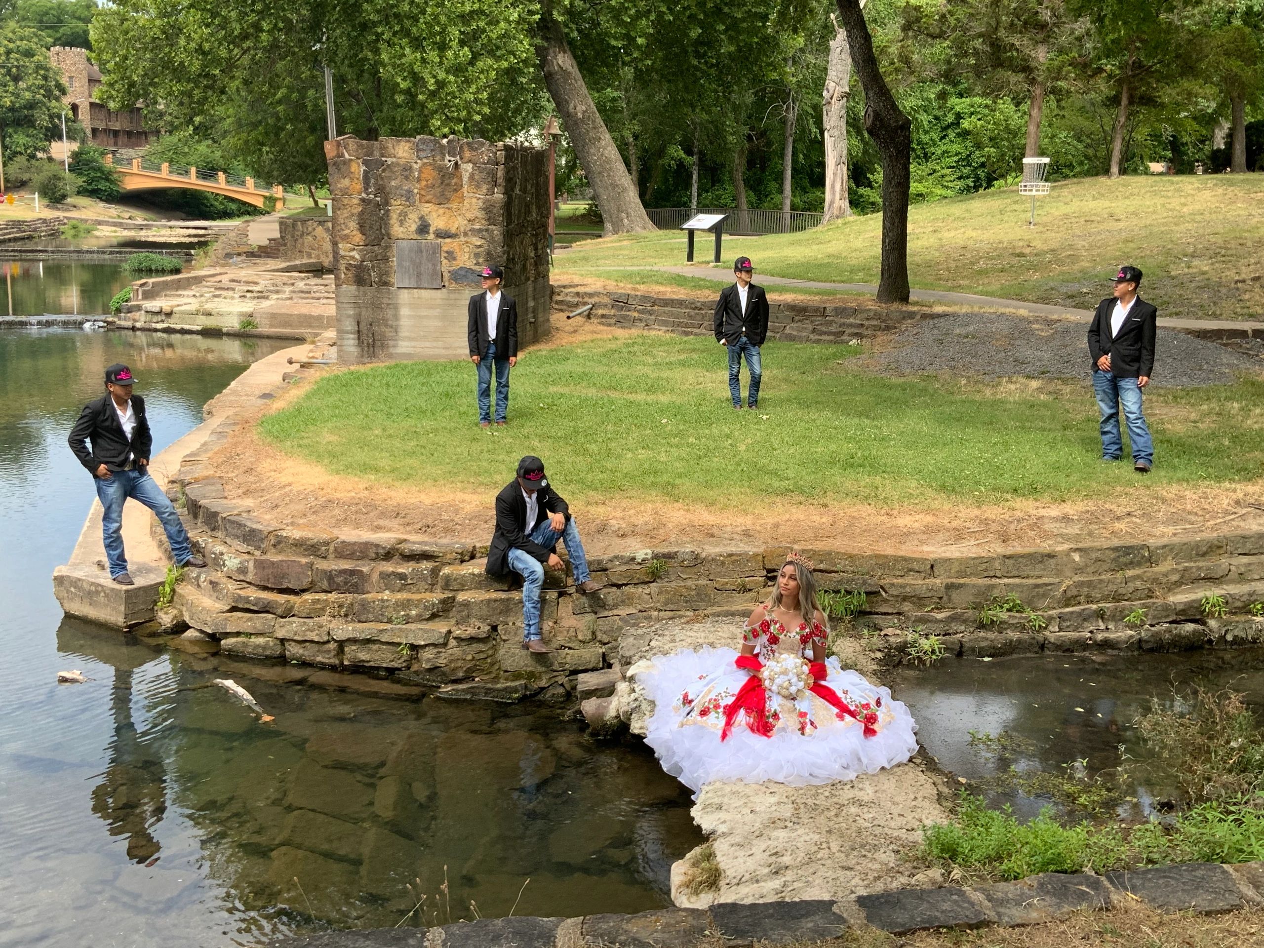 Kosmic Krew Events: Unforgettable Quinceanera Choreography