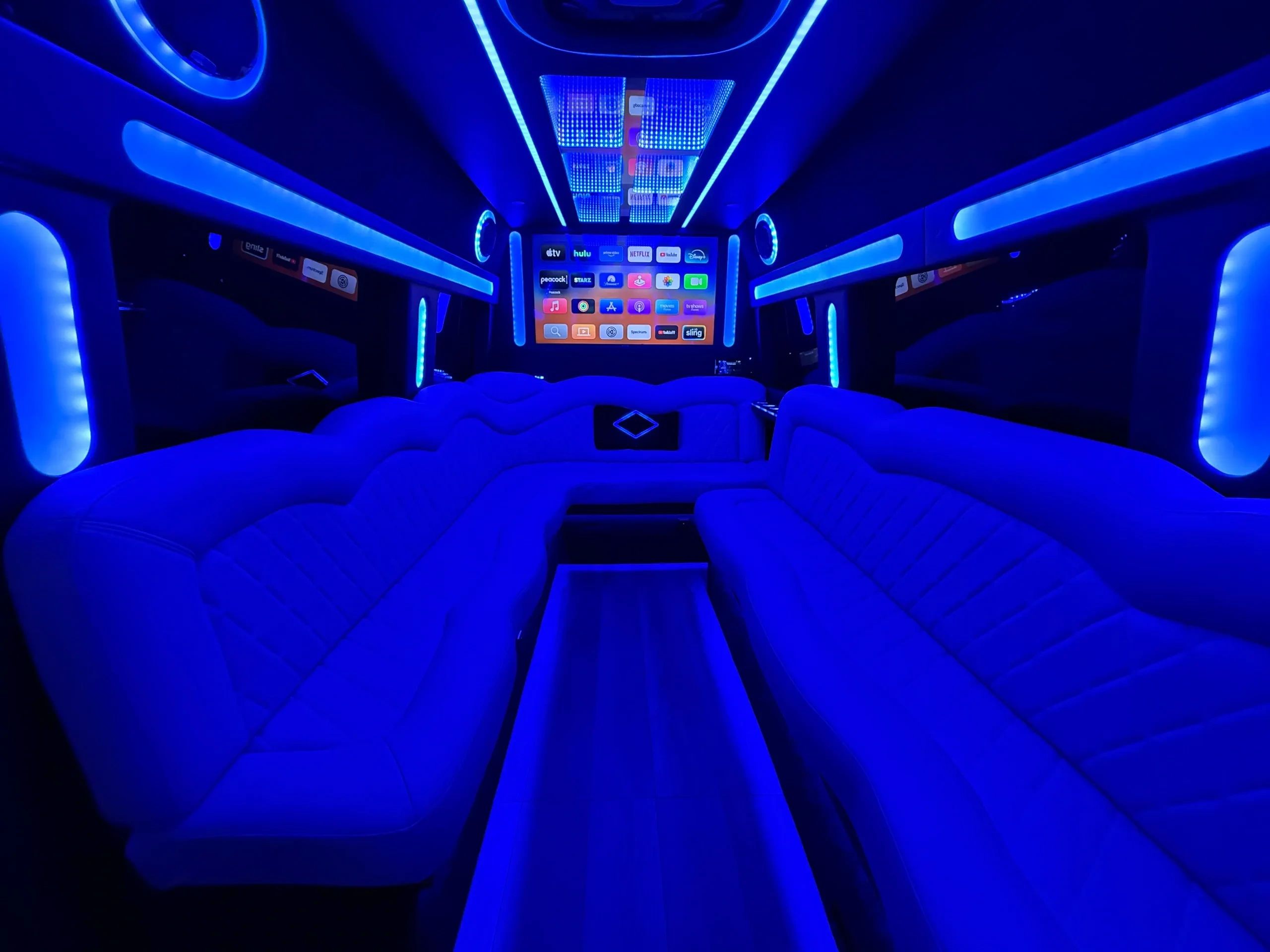 Luxe Limos: Premier Limousine Service in Orlando