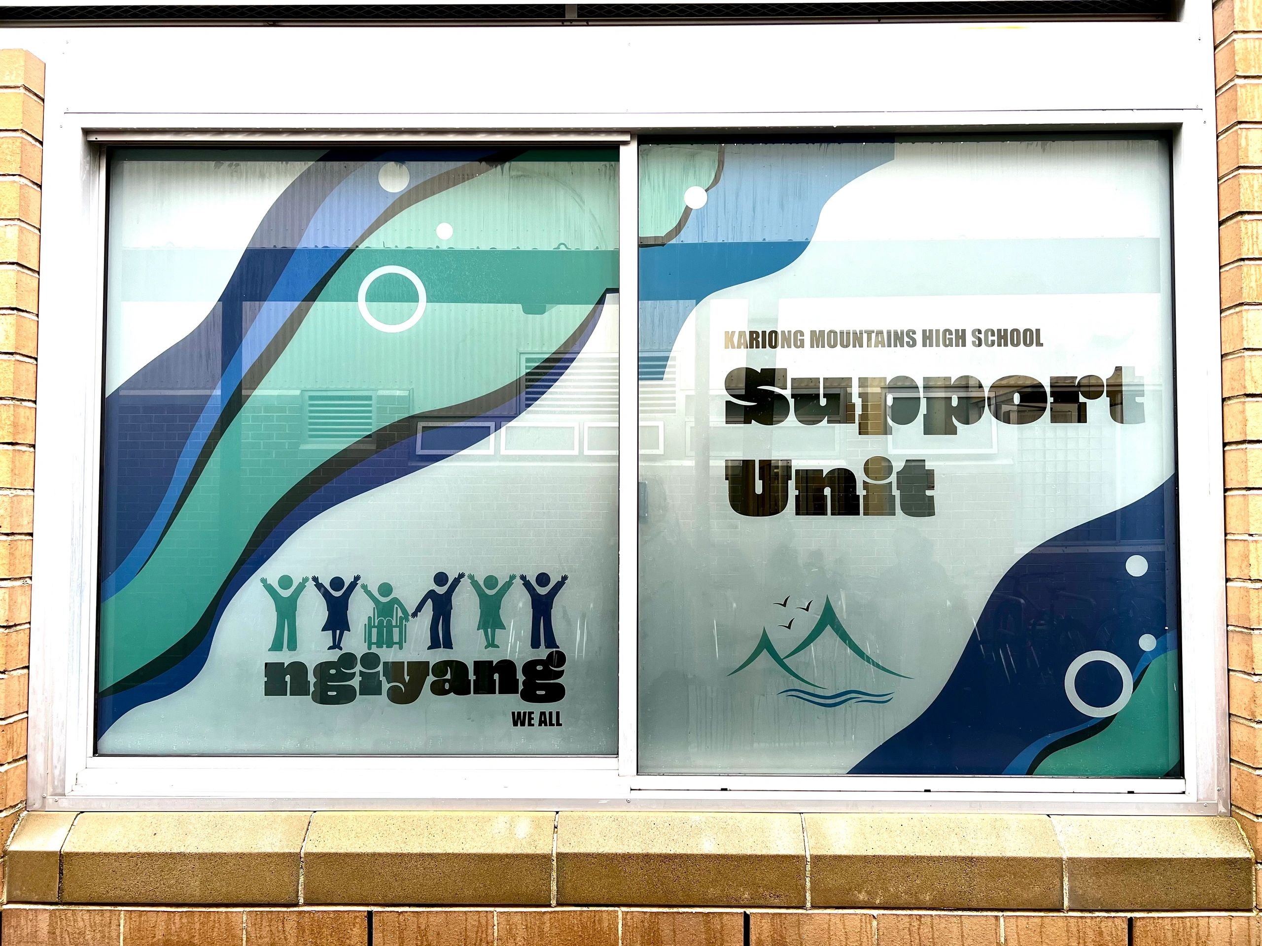 The Benefits of Glass Signage for Your Business
