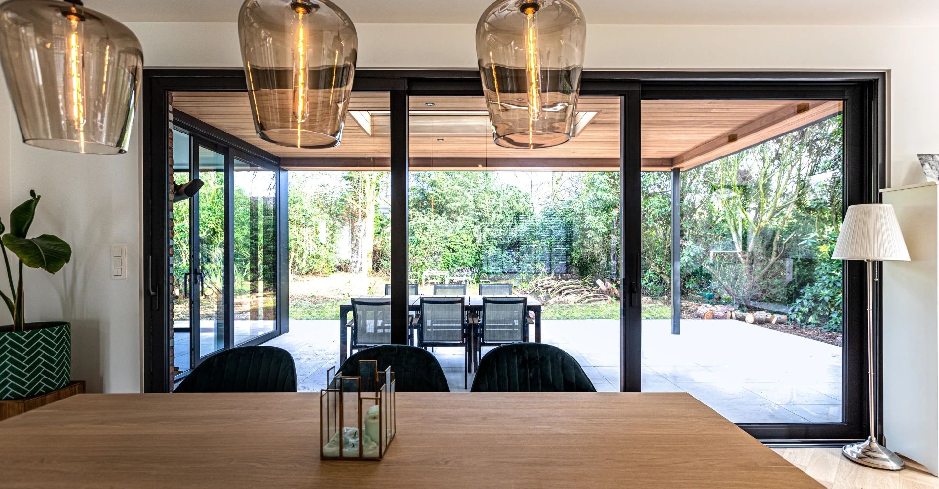 Premium Aluminium Windows and Doors | Calibre Systems