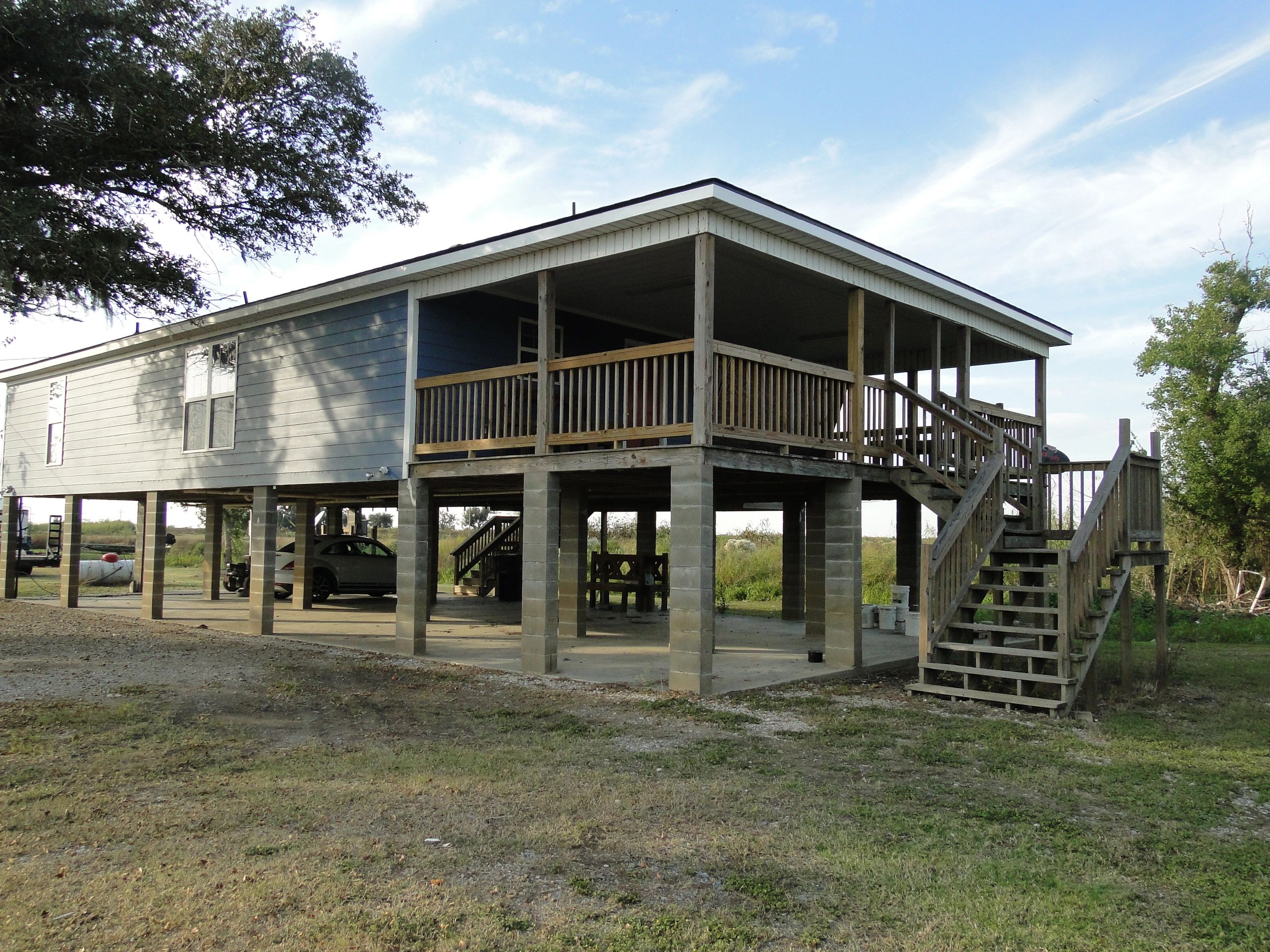 Hunting and Fishing Cabin, Creole, LA
