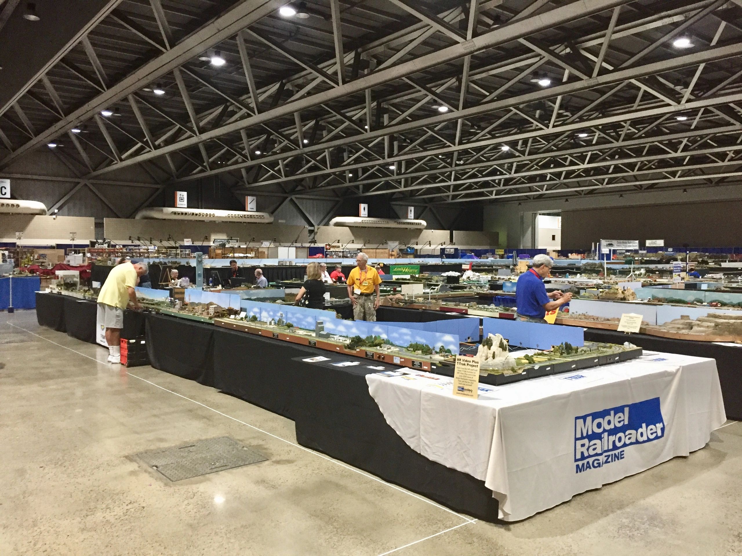 HOME [nationalt-traklayout.com]