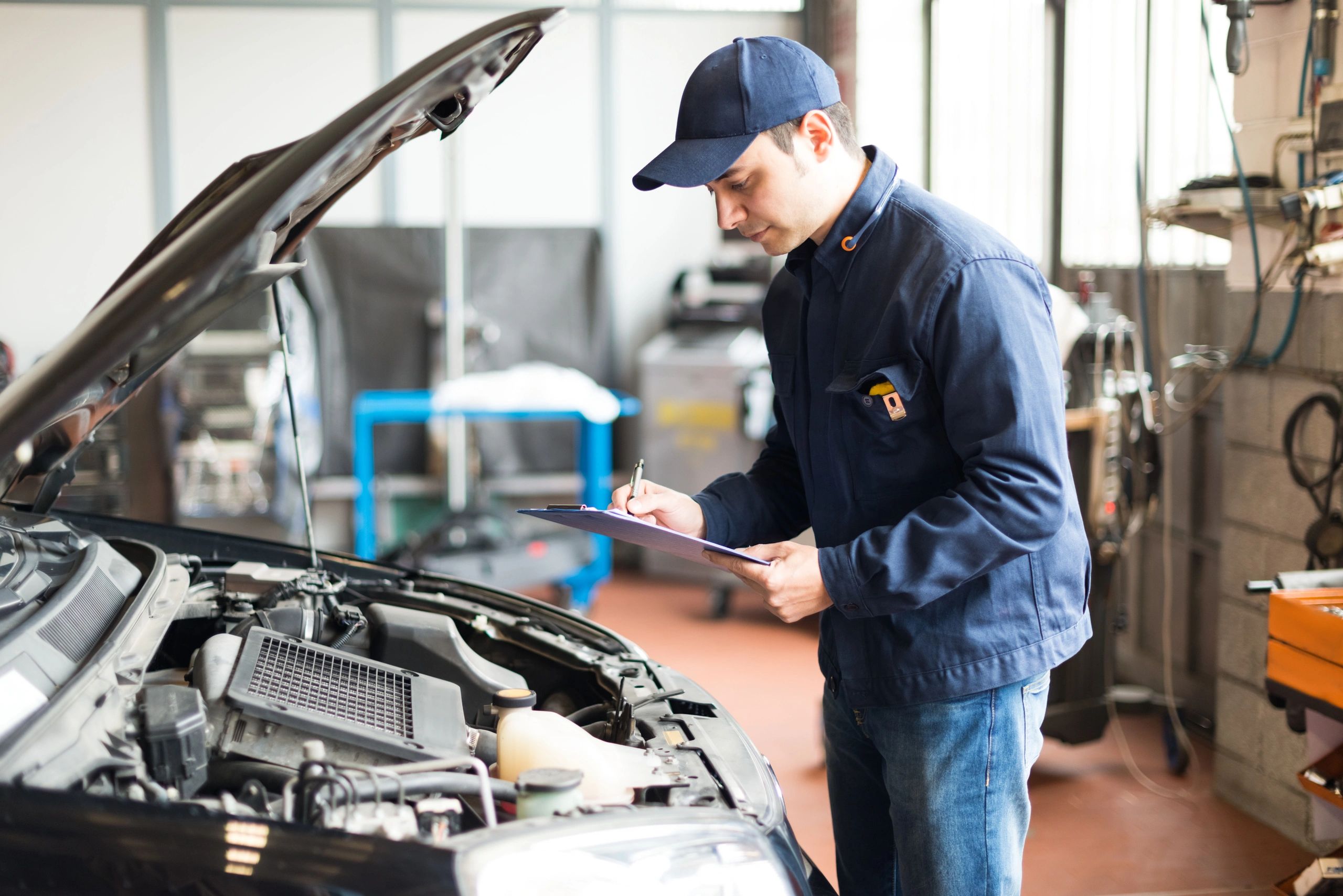 Common Signs Your Vehicle Needs Professional Auto Repairs