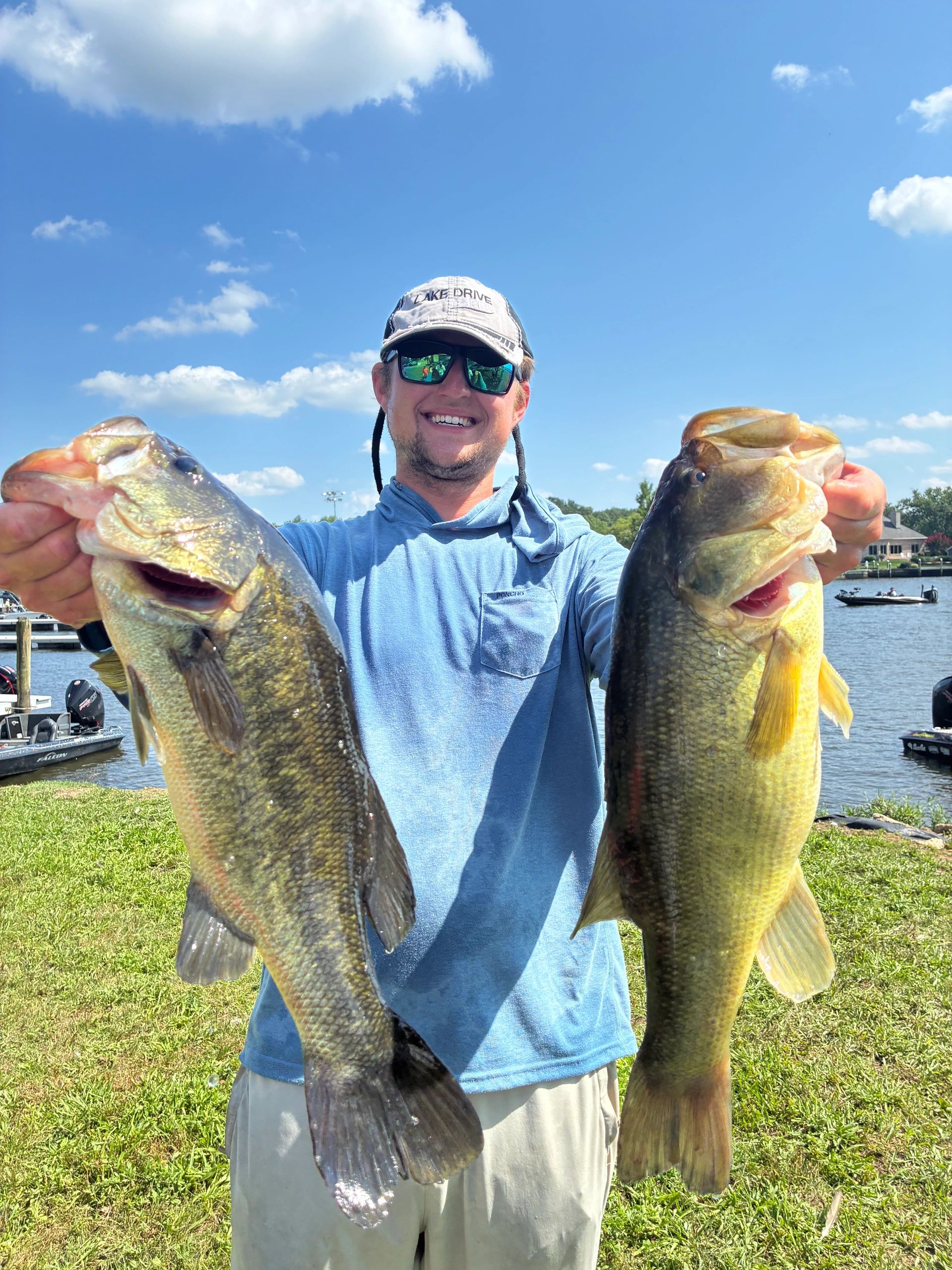 Expert Fishing Guide Service for Bass Fishing Adventures
