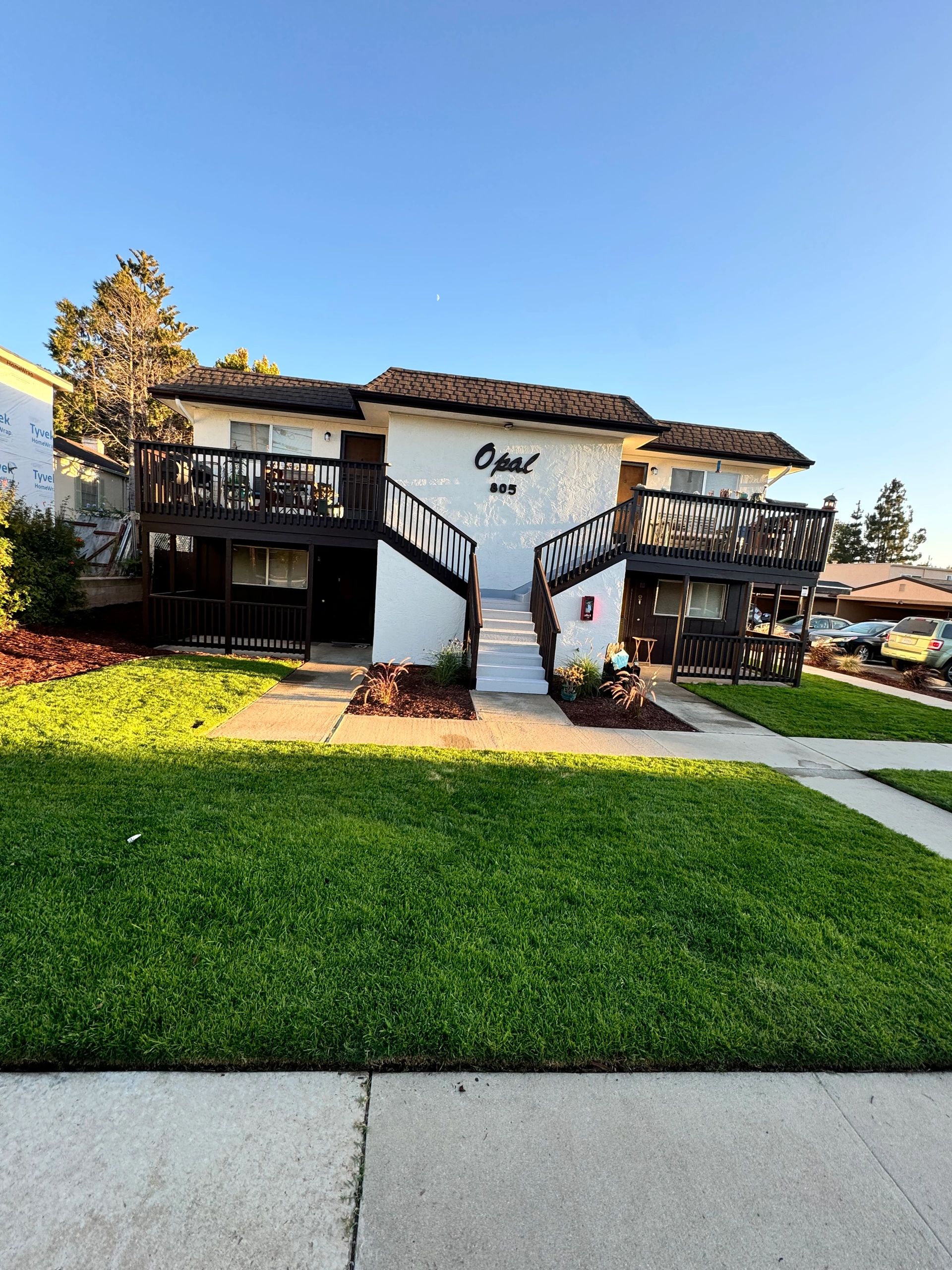 Pro Lawn Care for a Perfect Green Lawn Landscape services