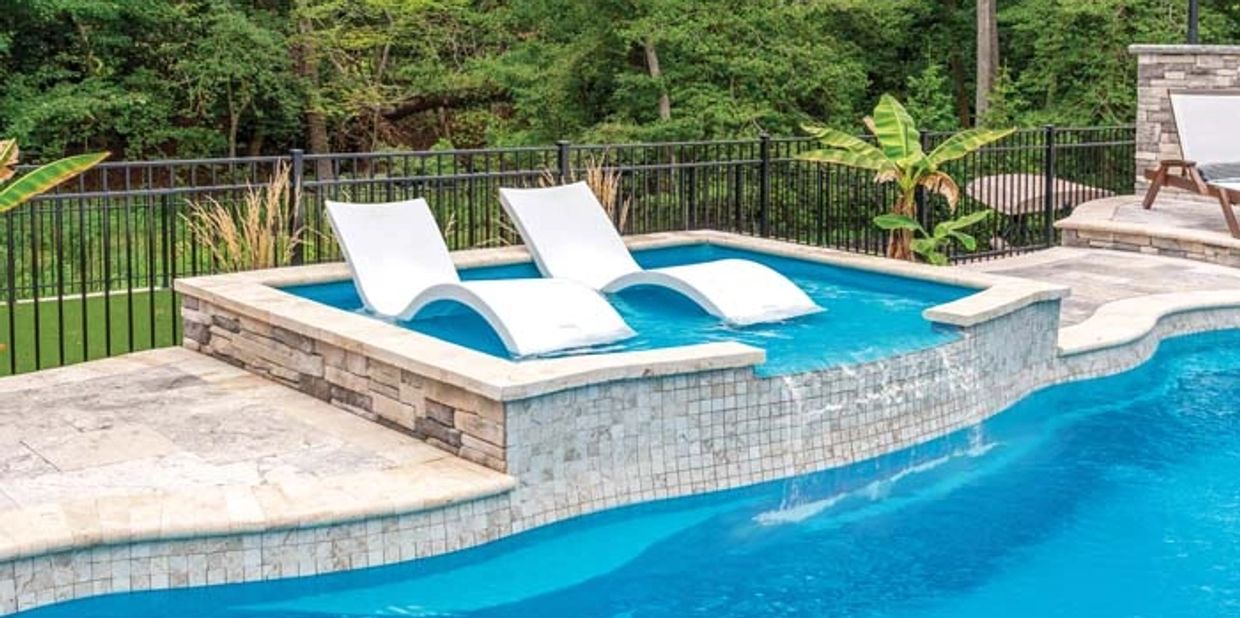 Tanning Ledge, Pool - Crater Lake Pools & Spas LLC - Medford, Oregon