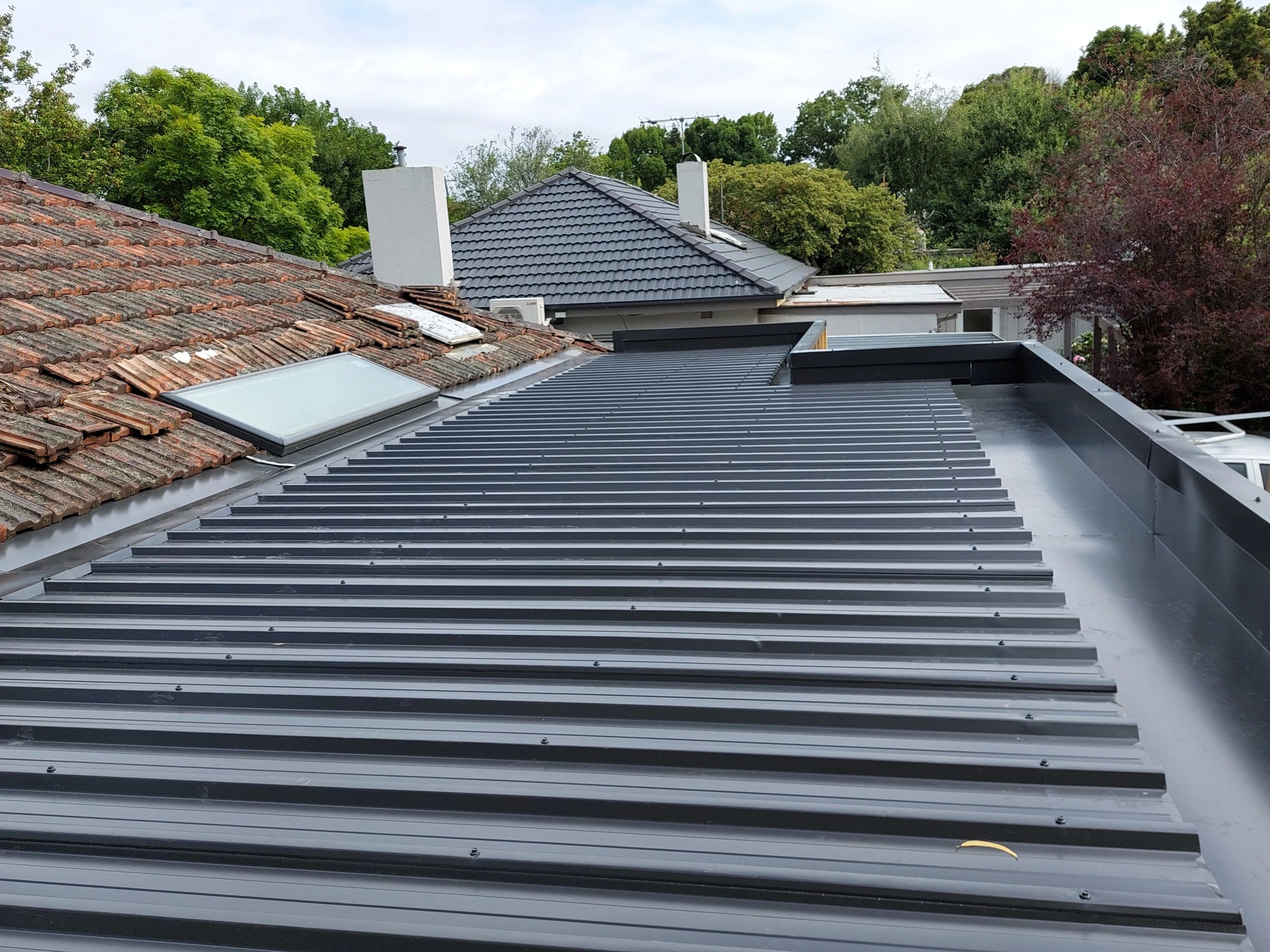 Monument metal roofing