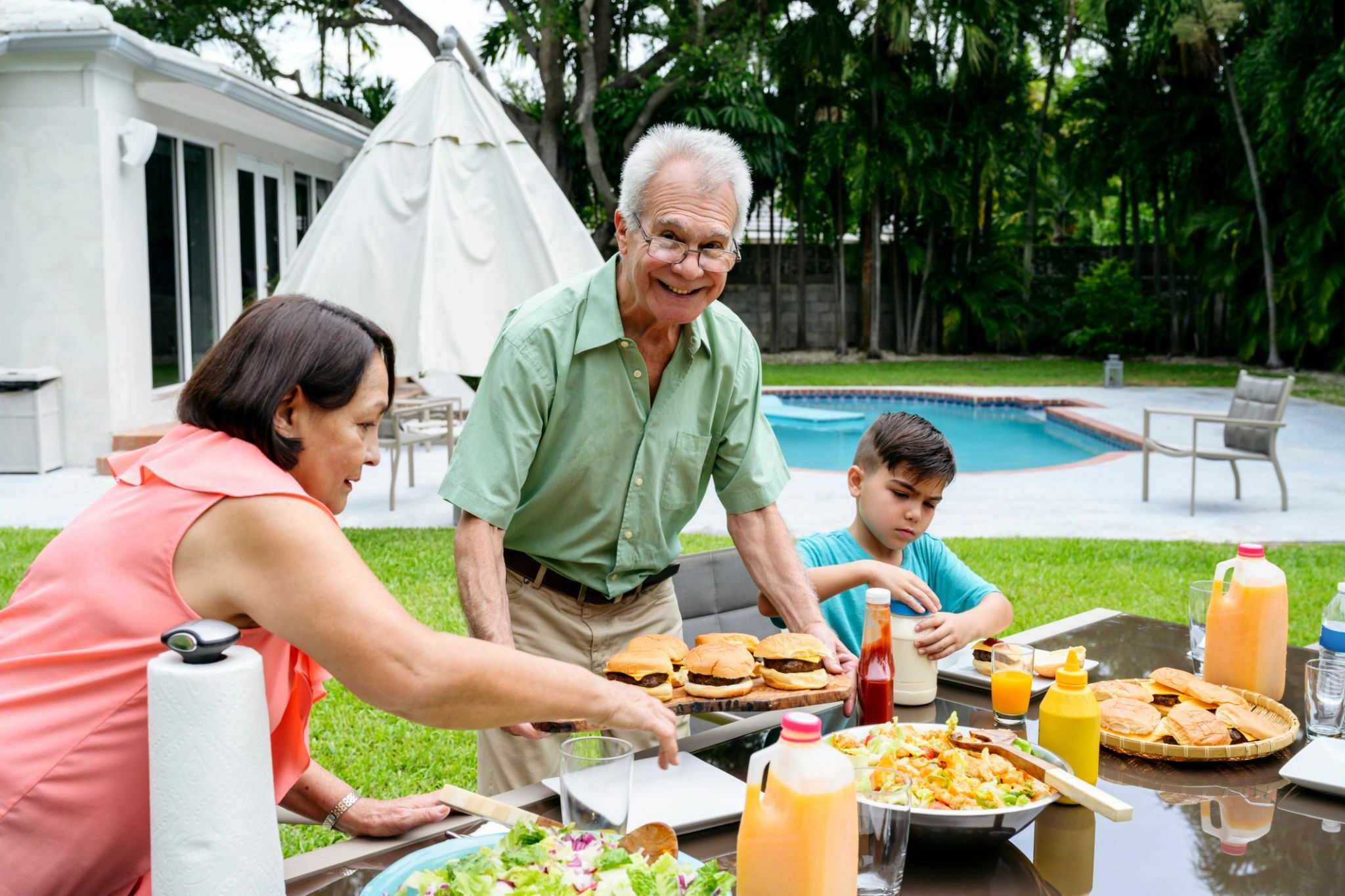 Planning a Flavorful Backyard Barbecue in Miami?