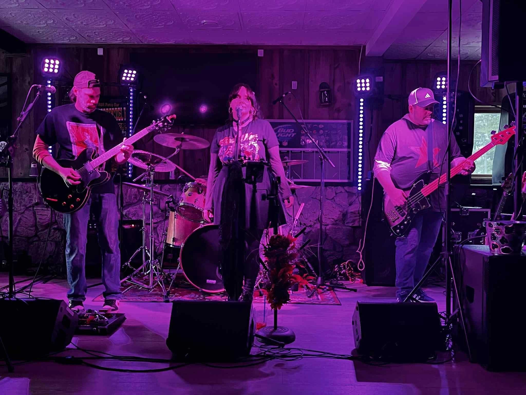 Playing the Hits | Manic on Tuesday