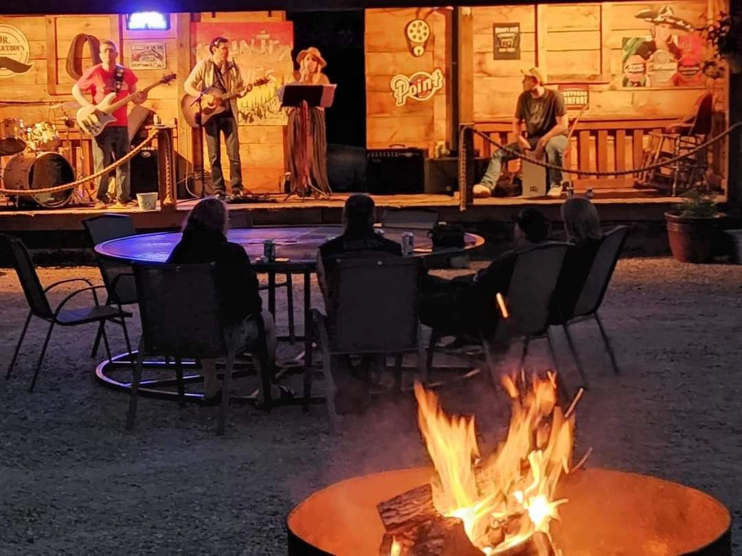 Playing the Hits | Manic on Tuesday