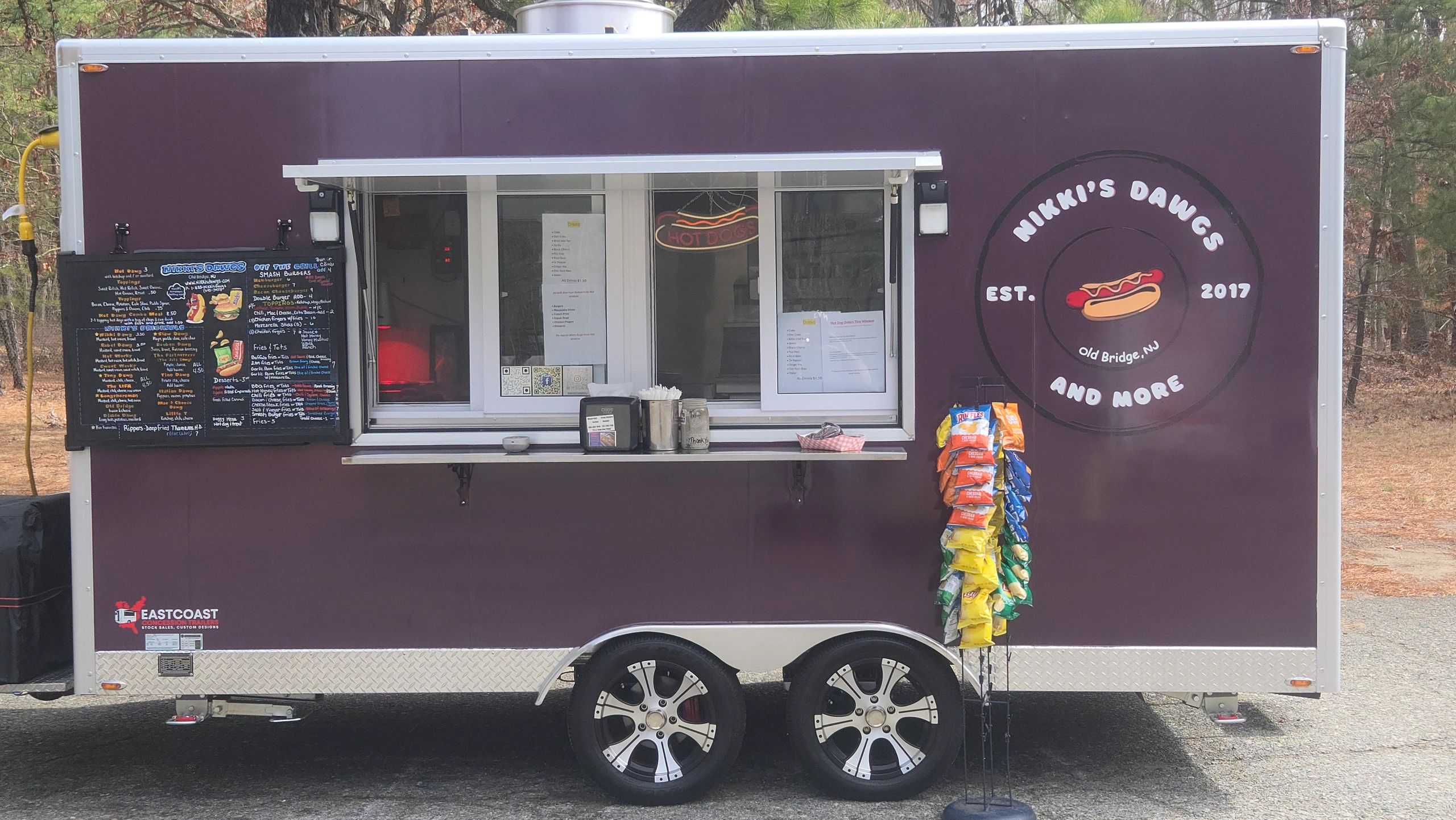 NIKKI'S DAWGS AND MORE LLC - Hot Dogs, Food Truck, Soups, Hot Dogs