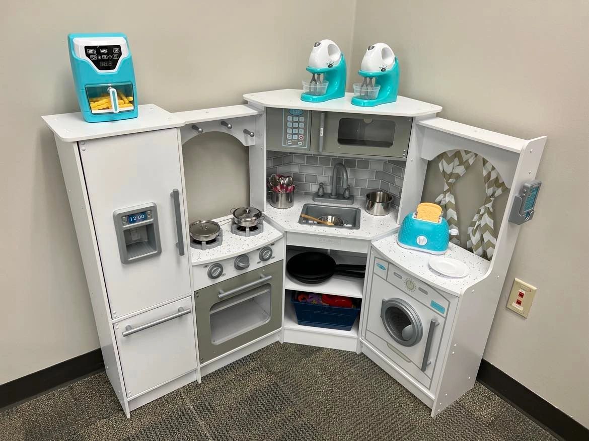 Lincoln, NE Preschool and Child Care Center | Creative Minds Early ...