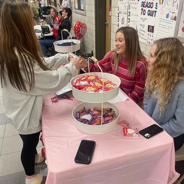 School Lunch Pals at VVS