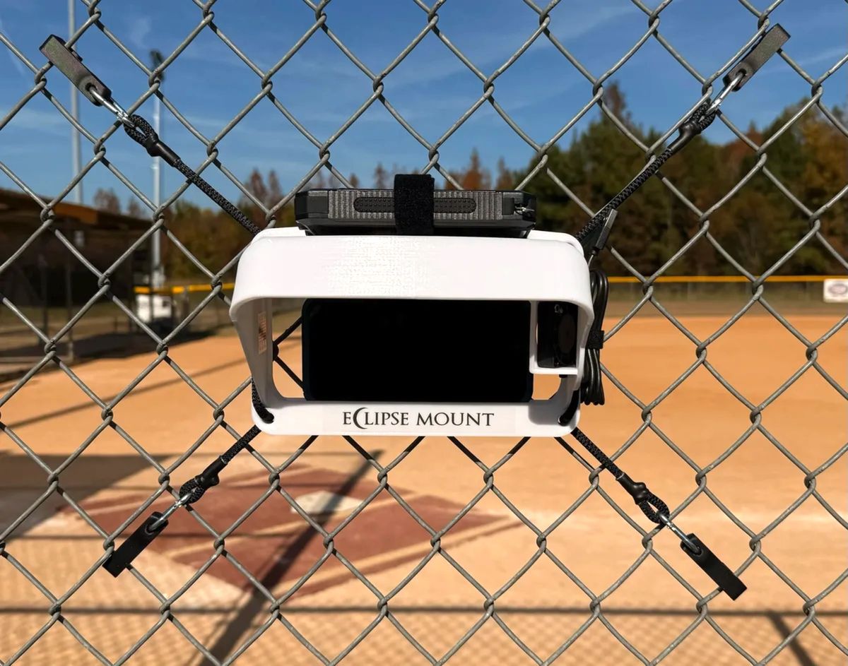 The "Cooler" Eclipse Mount for Cell Phones