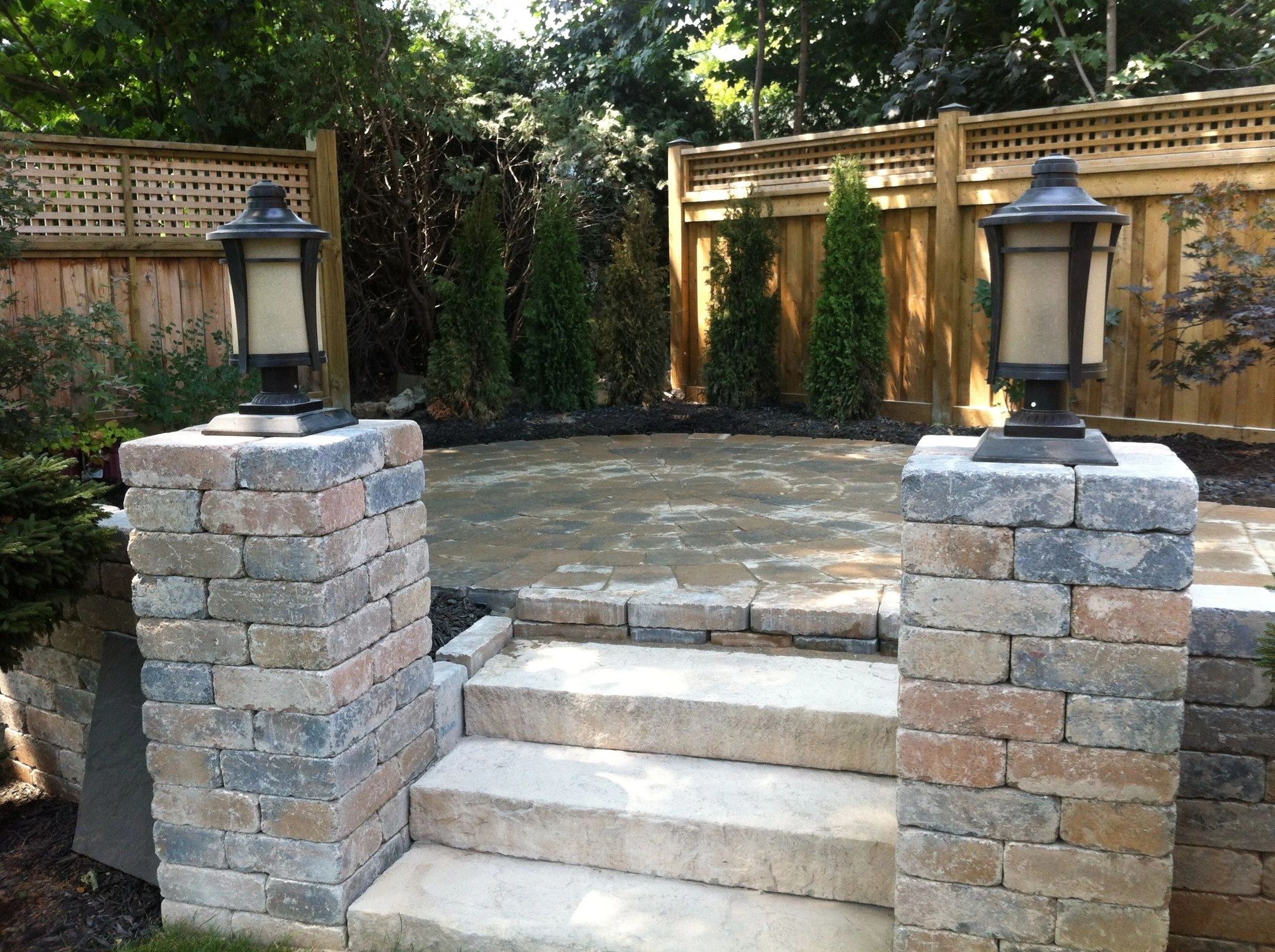 lopes-construction.com