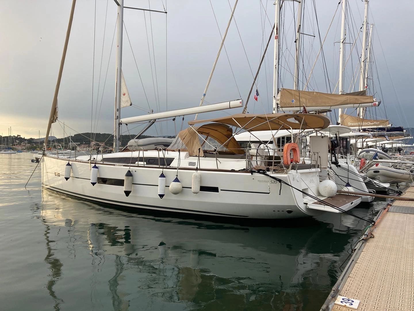 Nautilus Sailing Adventures - online