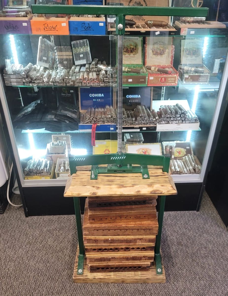 Cigars Mold Press. Free Shipping to all USA!!